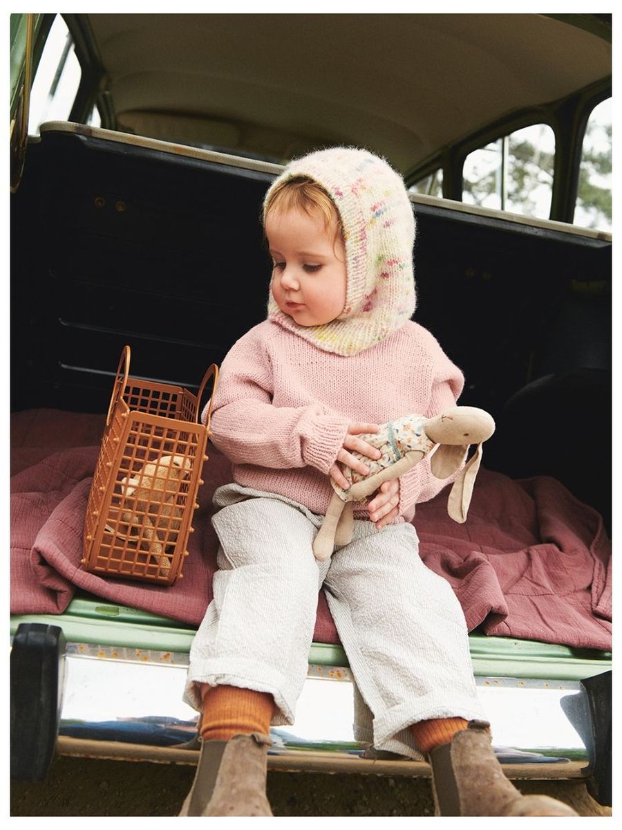 2506_03 Hugsy Hood Junior - Garn og hobby AS